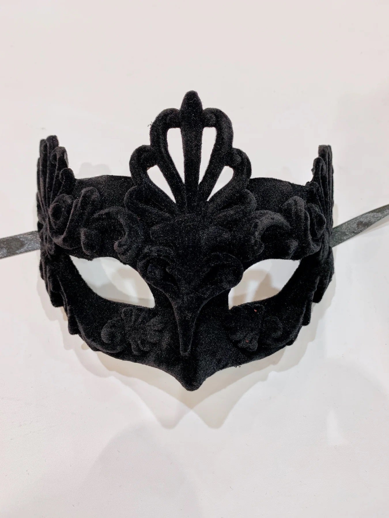 Colombina Barocco Aria- Black Velvet – A Masquerade Costume