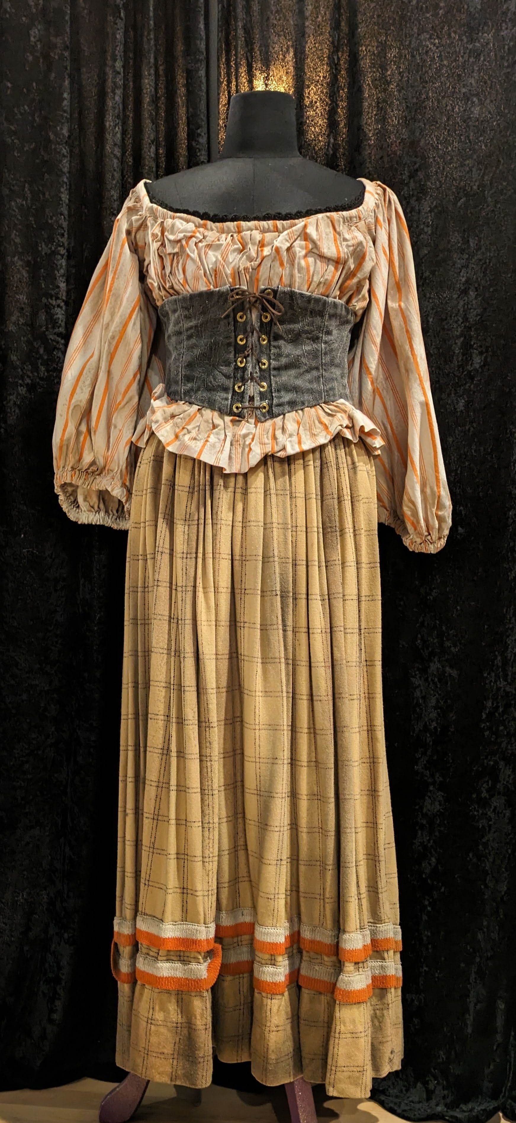 Wench, from Seattle Opera Marriage of Figaro, S – A Masquerade Costume